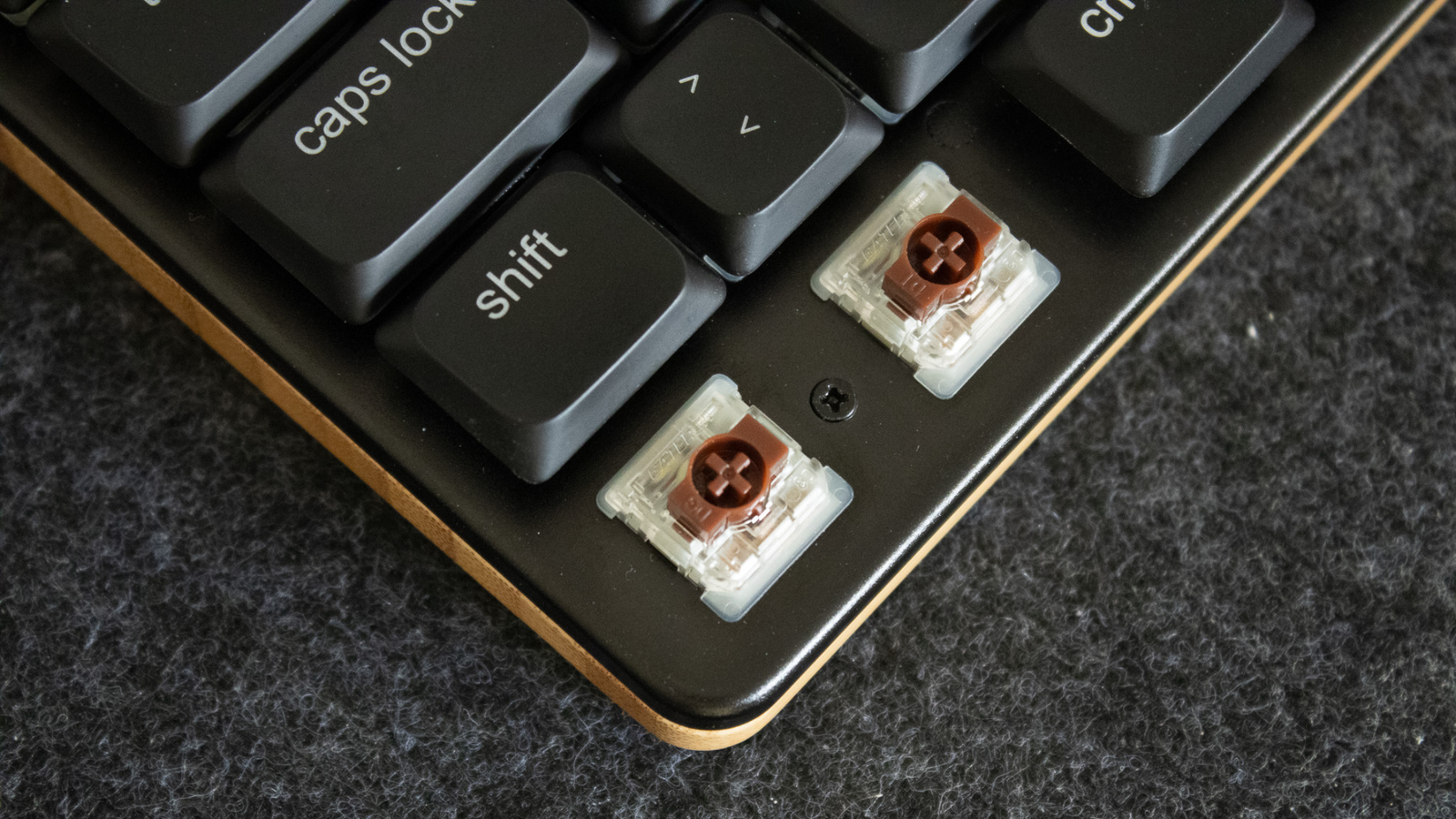 How to change the keys and switches of a mechanical keyboard? – Kibodo